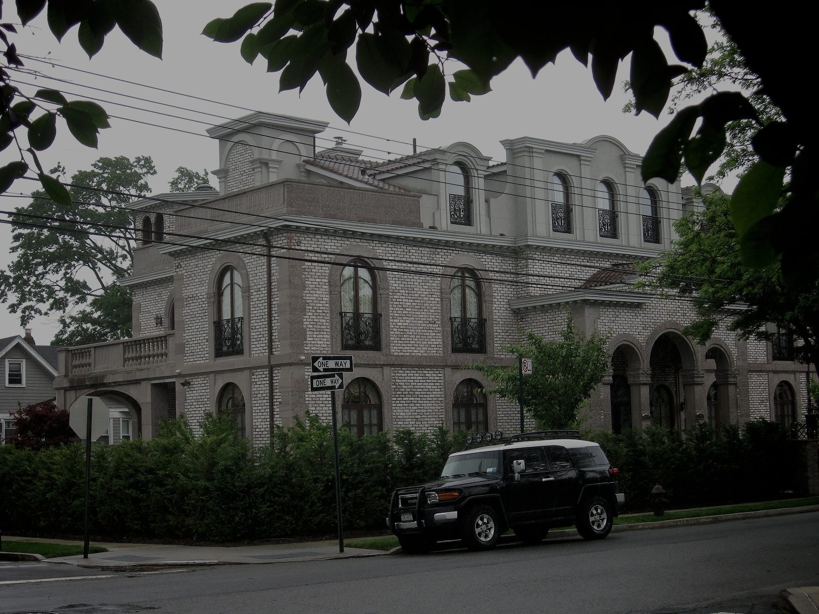 New York’s Worst Architecture – The Bukharian House - Failed Architecture